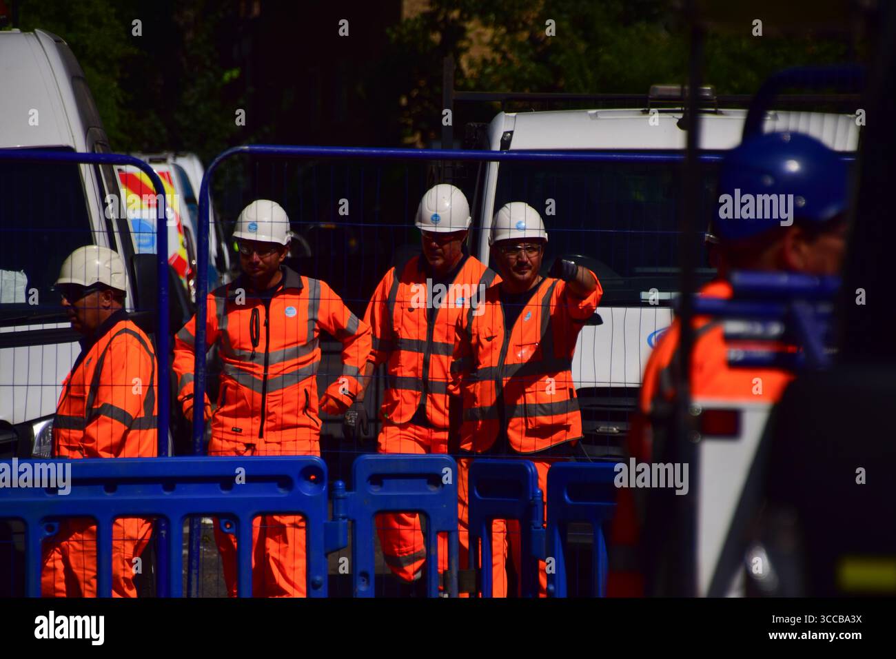 London, UK. 11th August 2025. Thames Water personnel on the scene after ...