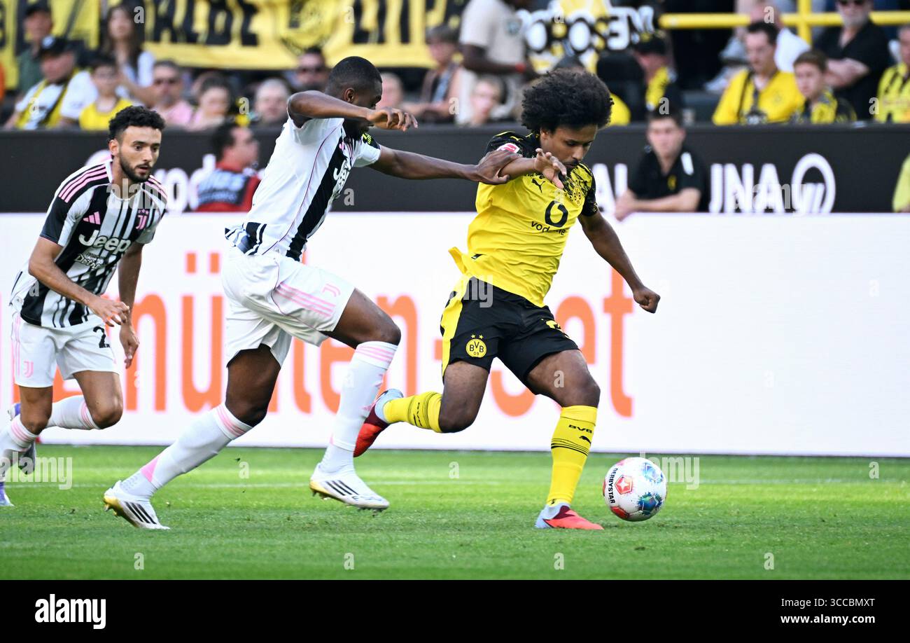 Saison 20252026 hi-res stock photography and images - Alamy