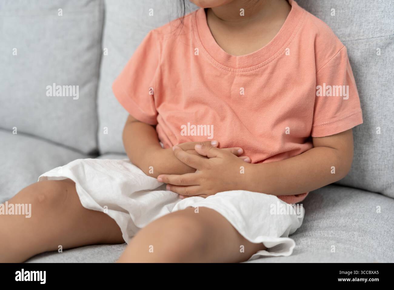 stomach ache. Children have abdominal pain, indigestion, gastritis ...