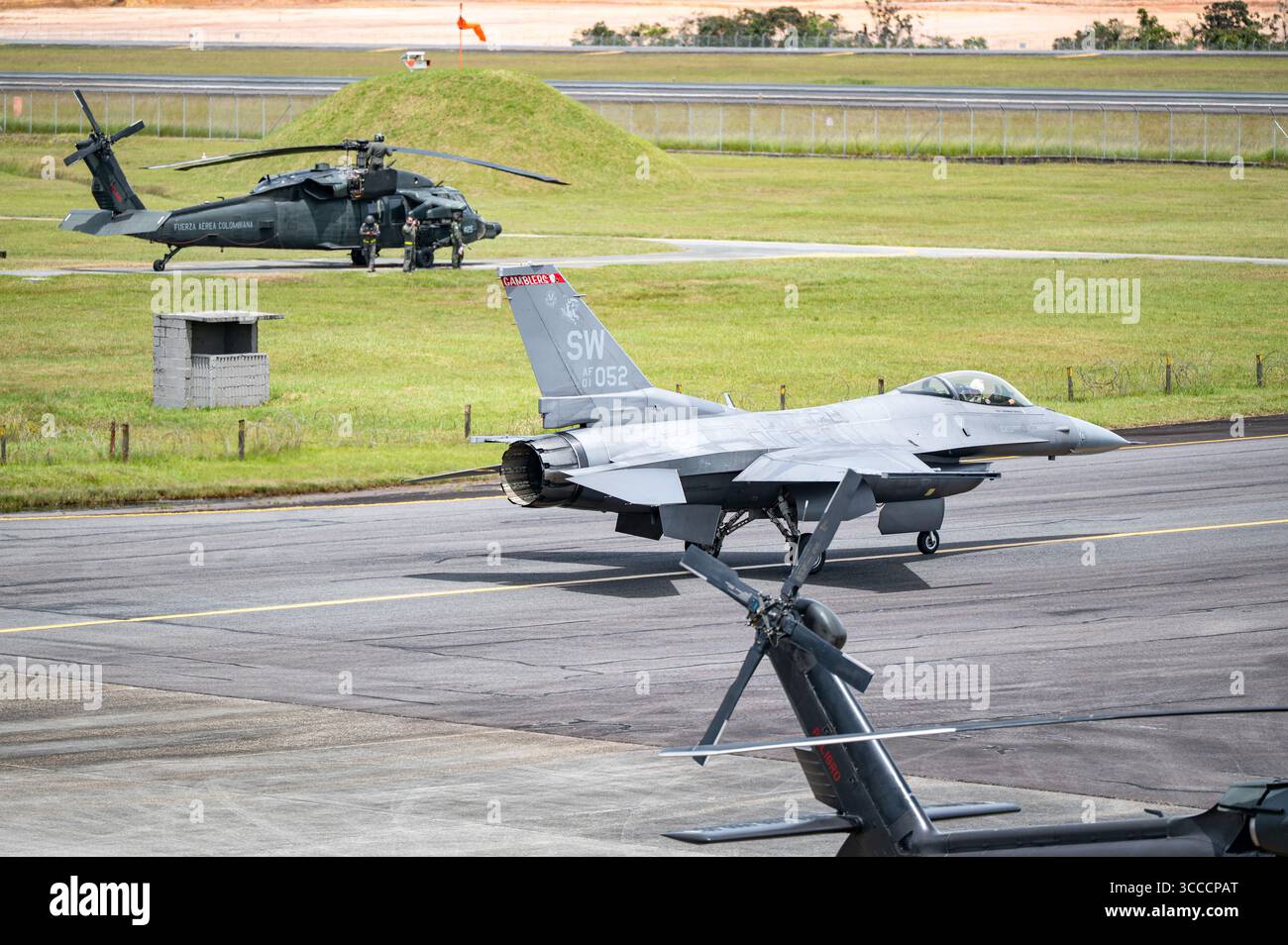 U.S. Air Force Maj. Taylor Hiester, F-16 Viper Demonstration Team commander and pilot, taxis an ...