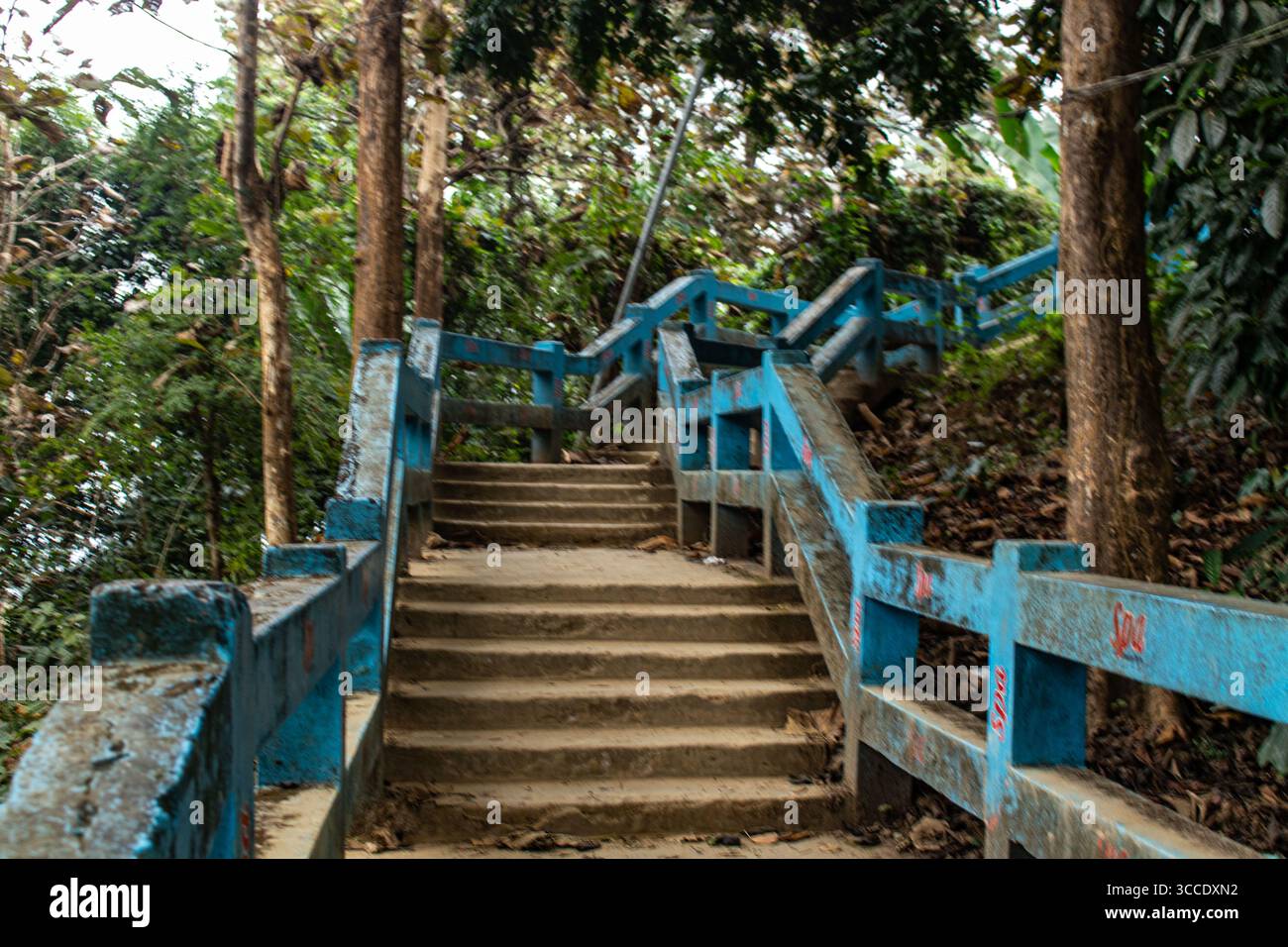Mountain landscape green valleys hi-res stock photography and images ...
