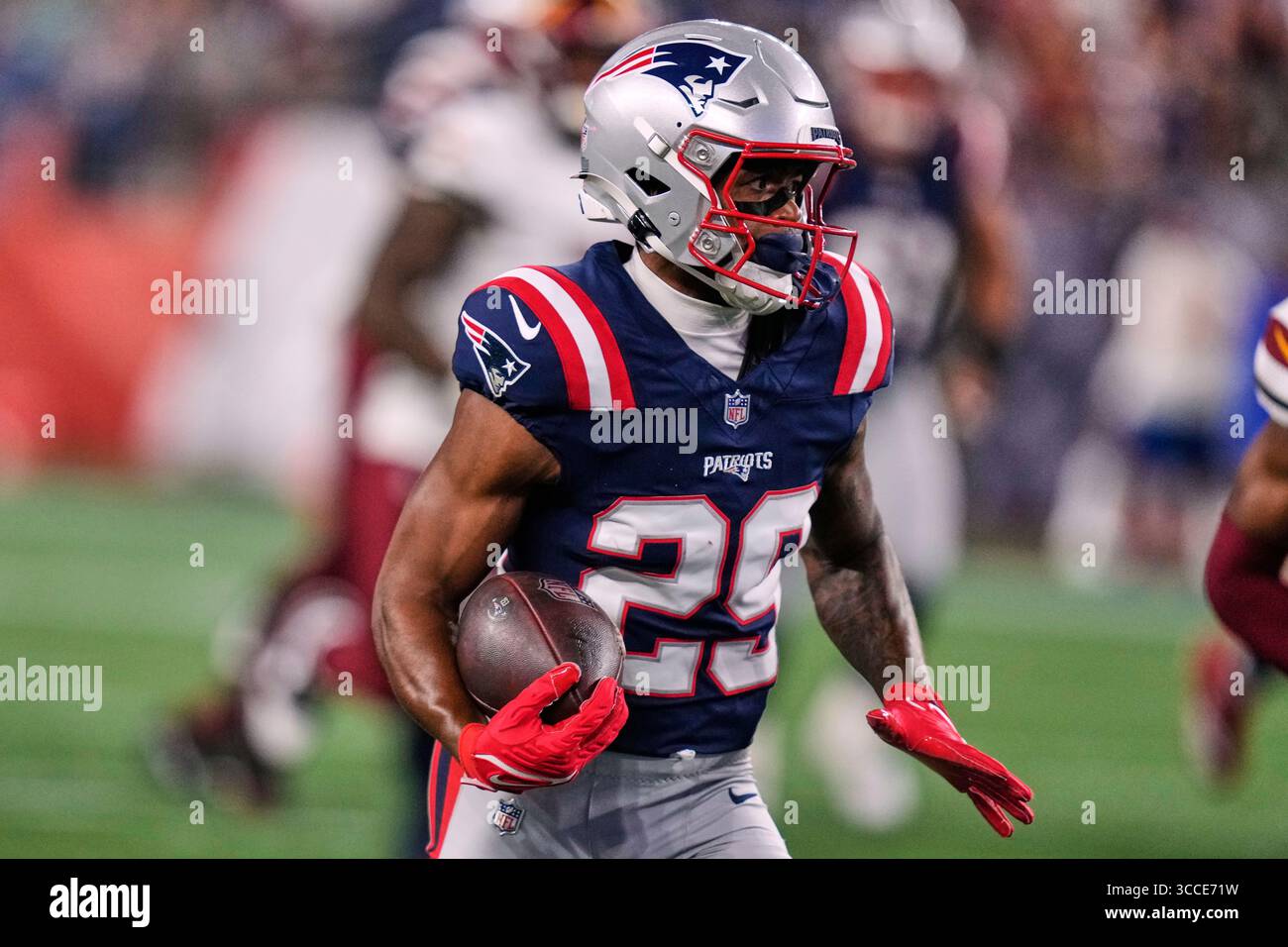 New England Patriots wide receiver Jeremiah Webb (29) during an NFL ...