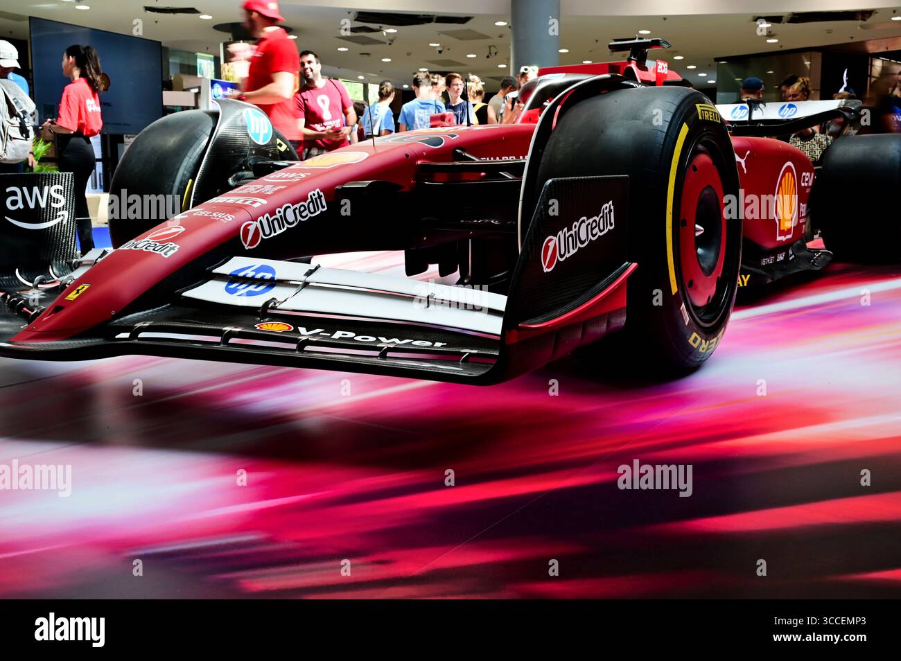 Formula 1 car top view hi-res stock photography and images - Alamy