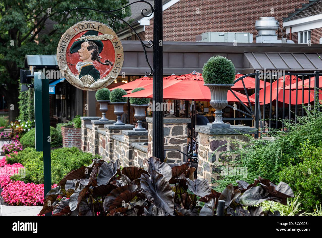 Yankee doodle tap room hi-res stock photography and images - Alamy