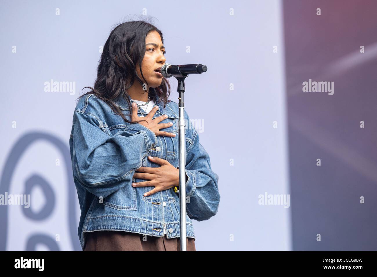 Hope Tala (Hope McDonald) during the Outside Lands Music Festival on ...