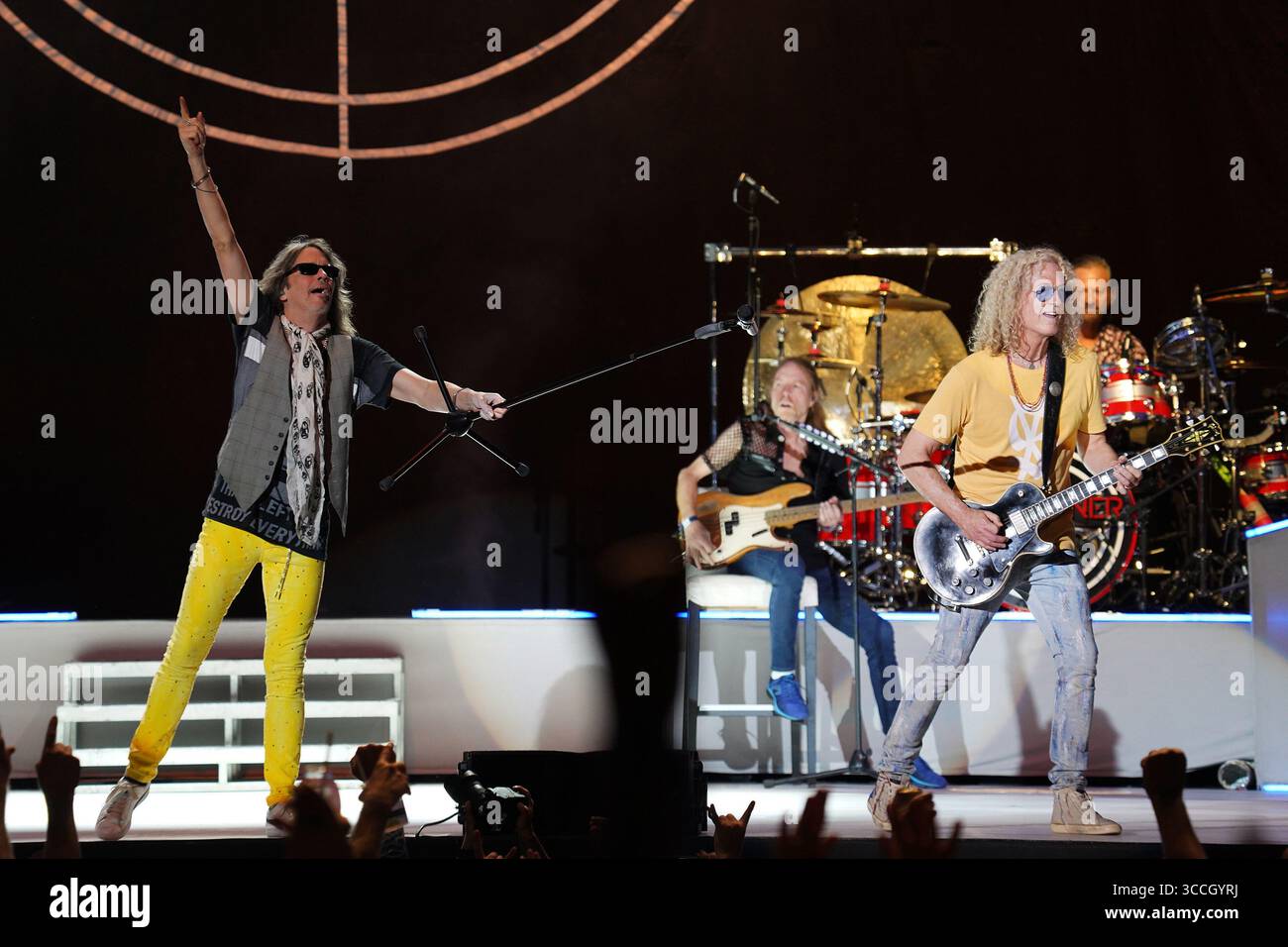 Foreigner band 2023 hi-res stock photography and images - Alamy