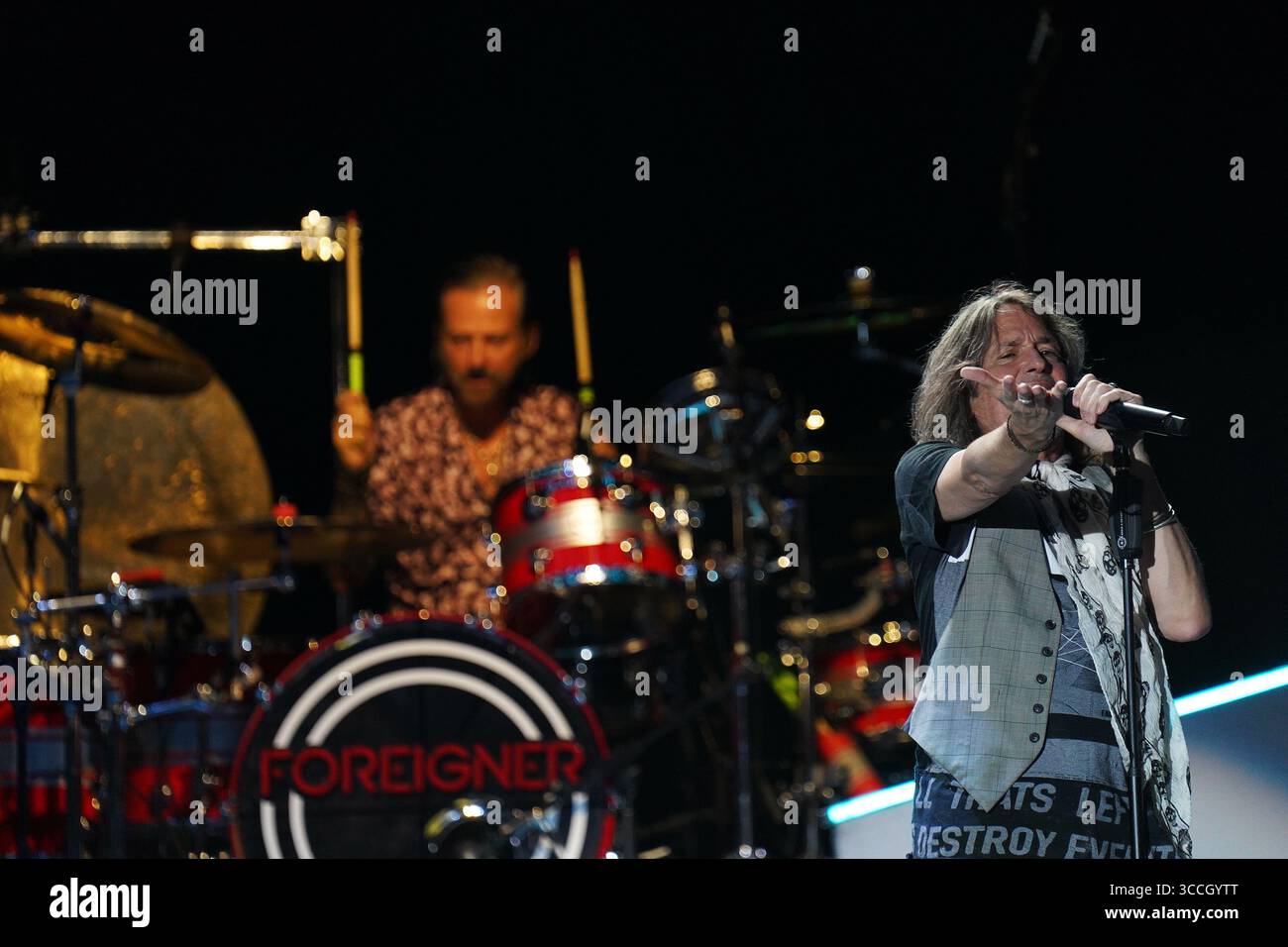 Foreigner band 2023 hi-res stock photography and images - Alamy