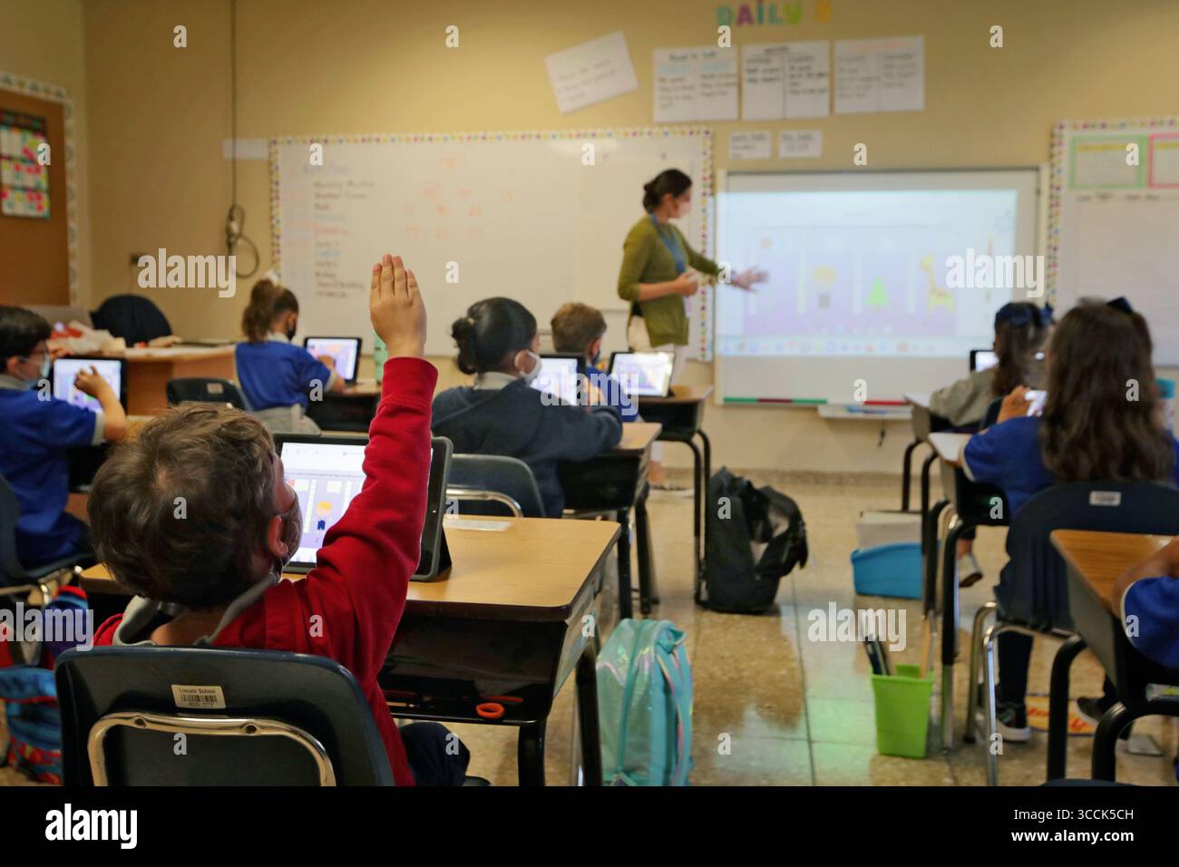Colegio privado hi-res stock photography and images - Alamy