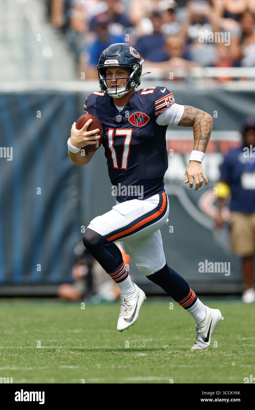 Chicago Bears quarterback Tyson Bagent (17) runs with the ball during ...