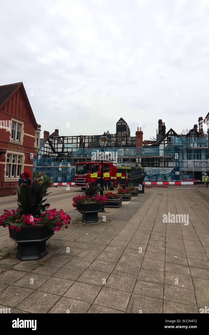 Arson damaged hotel hi-res stock photography and images - Alamy
