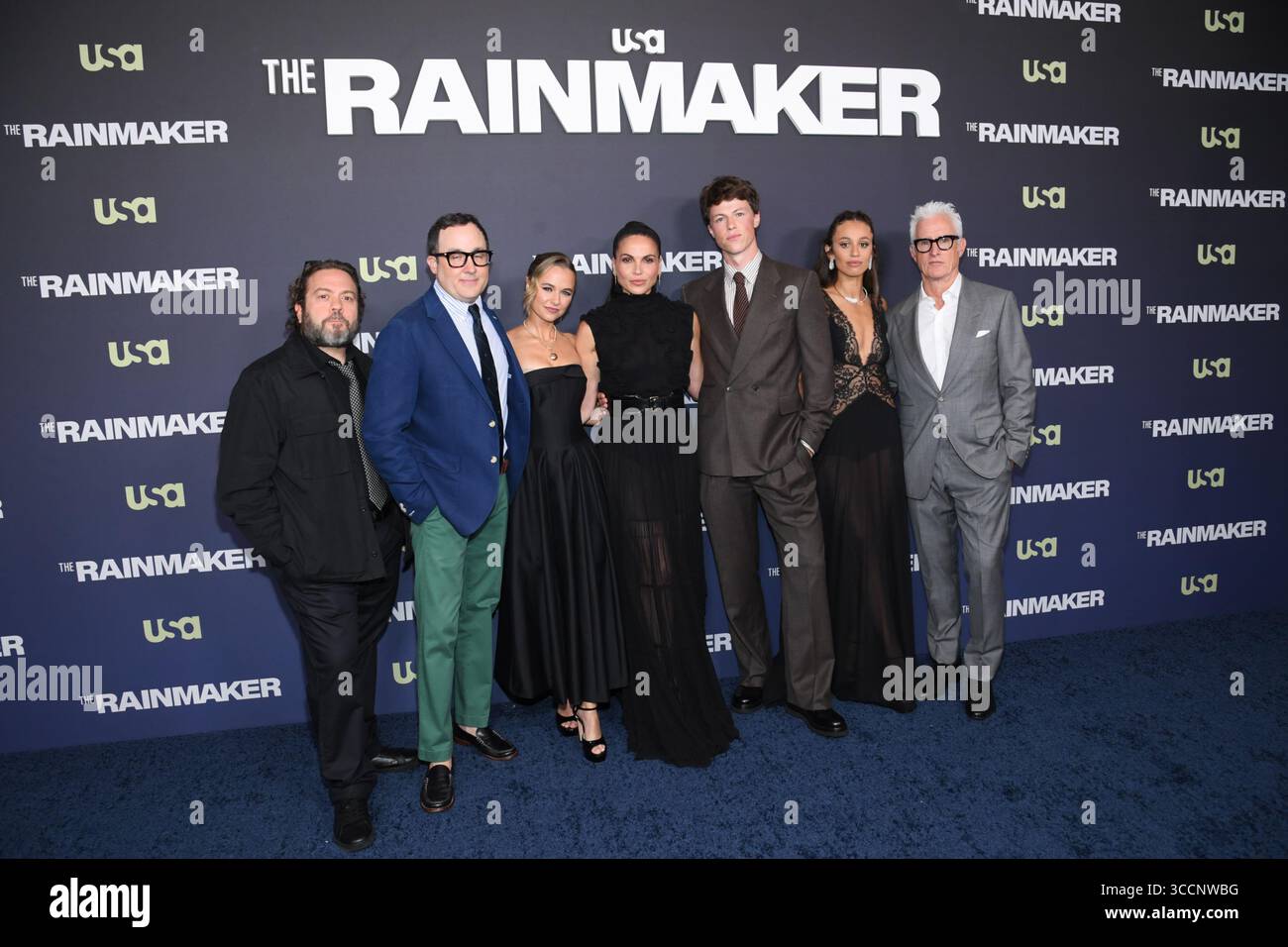 Dan Fogler, P.J. Byrne, Madison Iseman, Lana Parrilla, Milo Callaghan ...