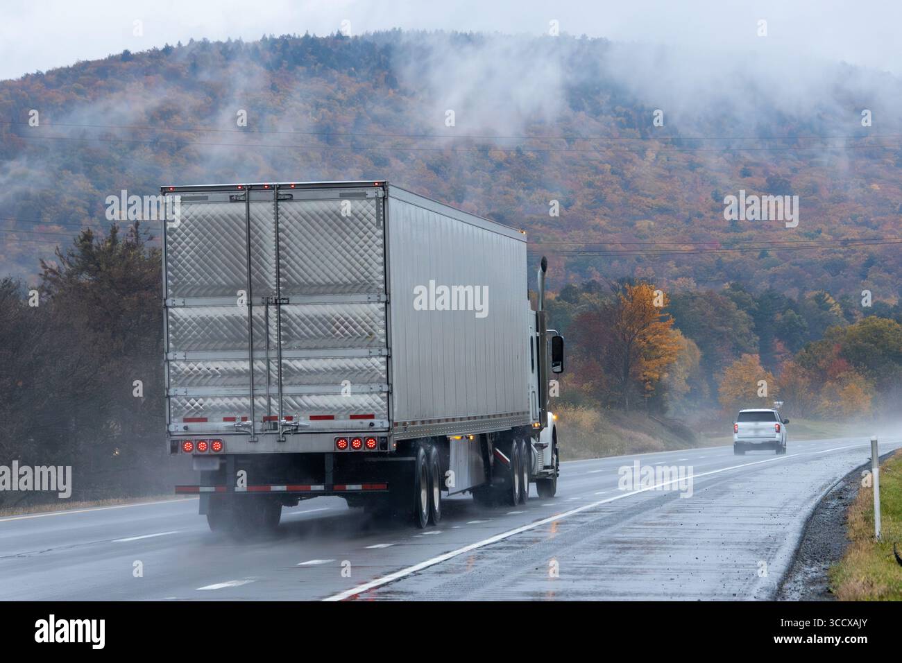 Vehicle headlights on driving through hi-res stock photography and ...