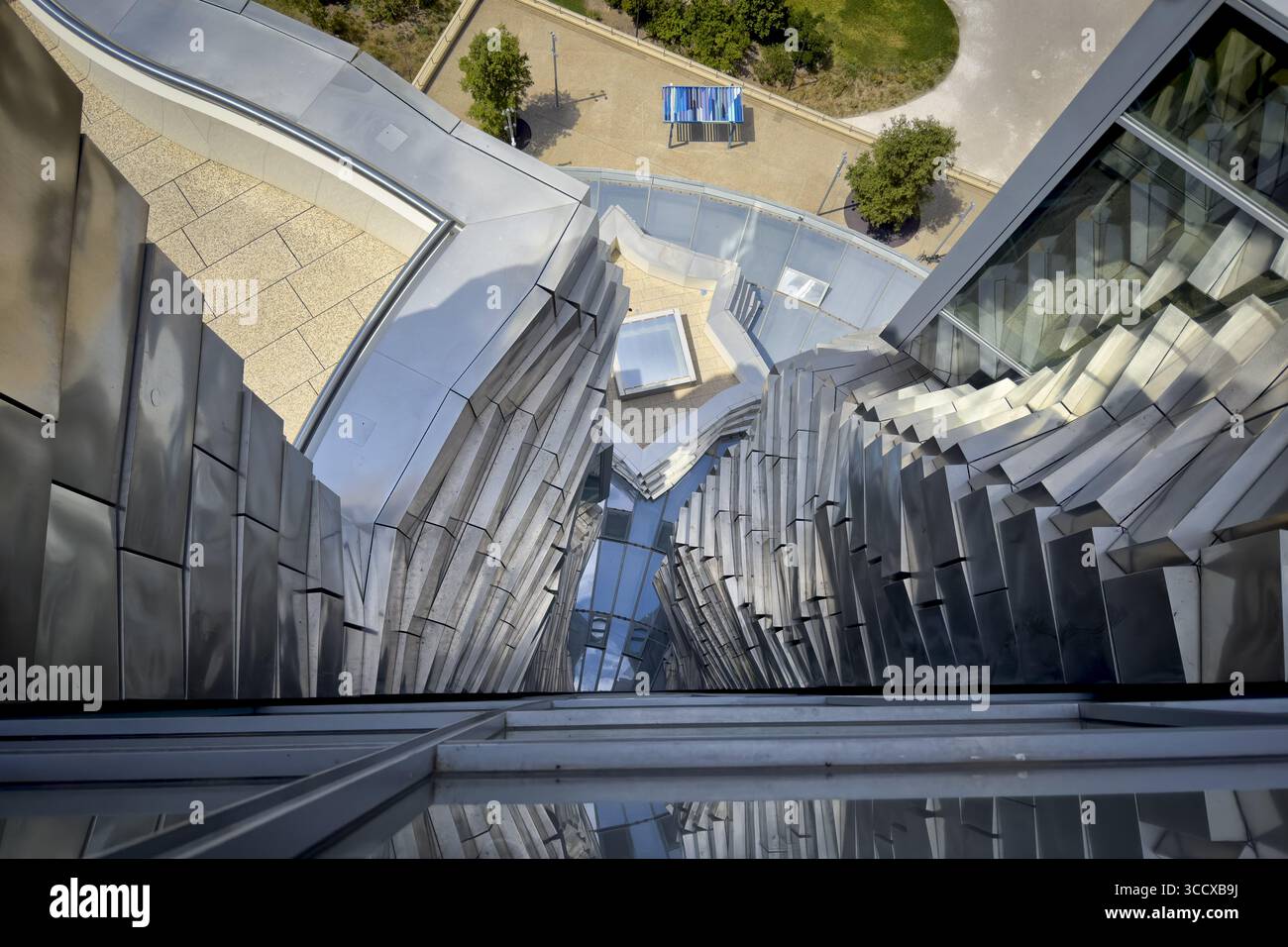 FRANCE. BOUCHES-DU-RHONE (13). ARLES. MAJA HOFFMANN'S FONDATION LUMA ...