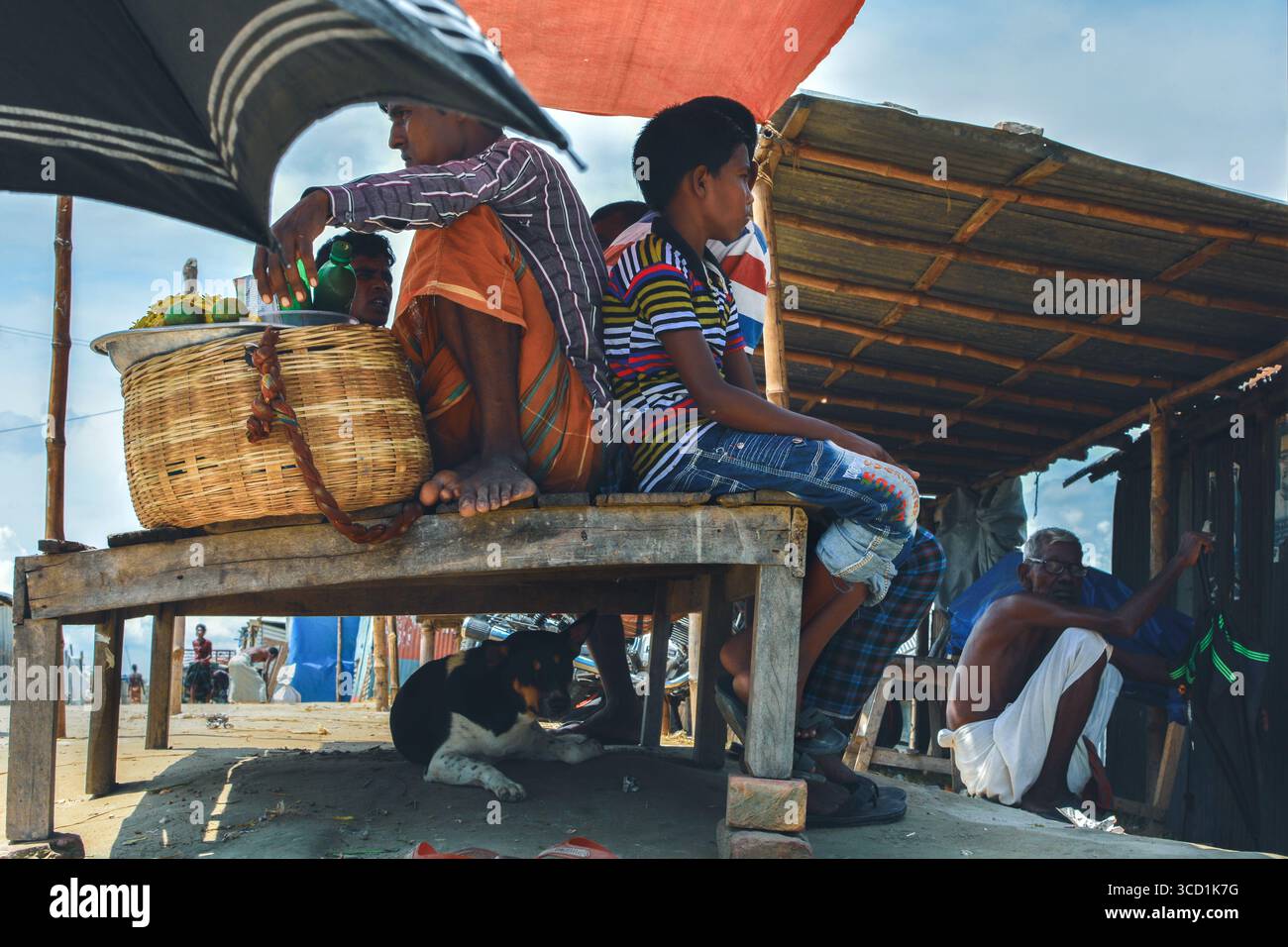 Bangladeshi boys hi-res stock photography and images - Alamy