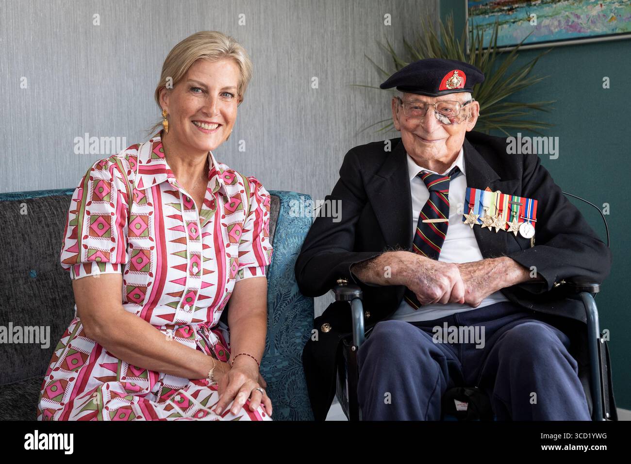 Duchess of edinburgh august 2025 hi-res stock photography and images ...