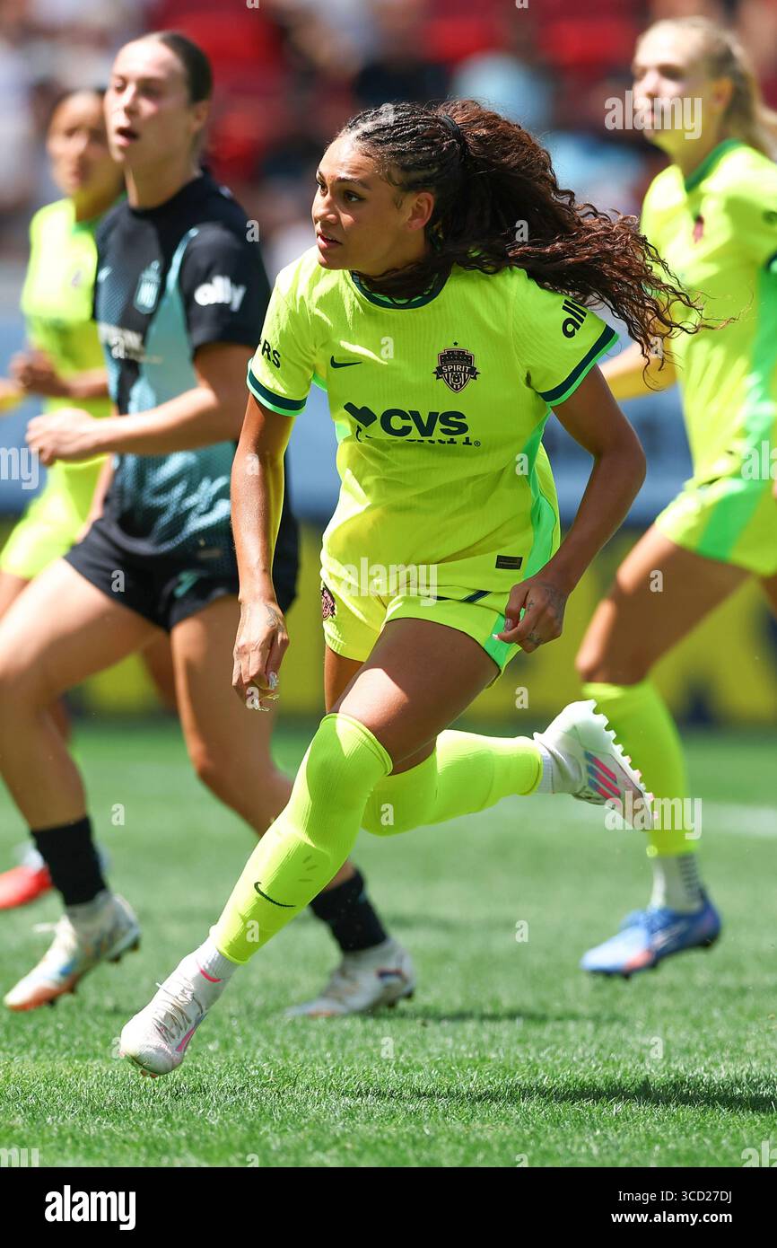HARRISON, NJ - AUGUST 09: Trinity Rodman (2) of Washington Spirit ...