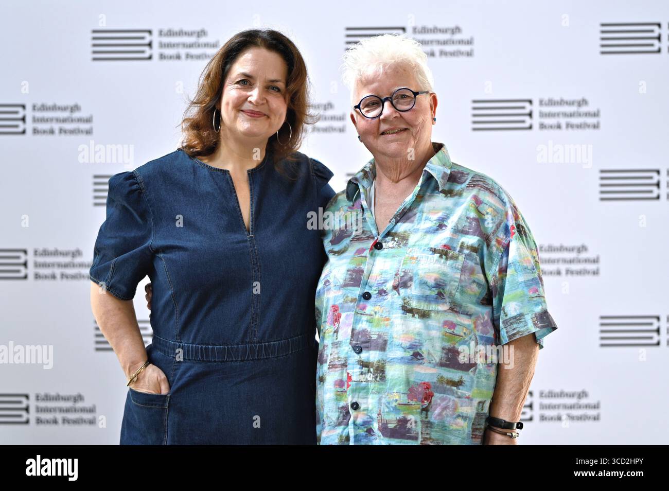 Ruth jones book hi-res stock photography and images - Alamy