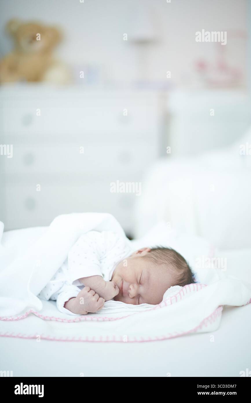 Sleeping girl sleep in hi-res stock photography and images - Alamy