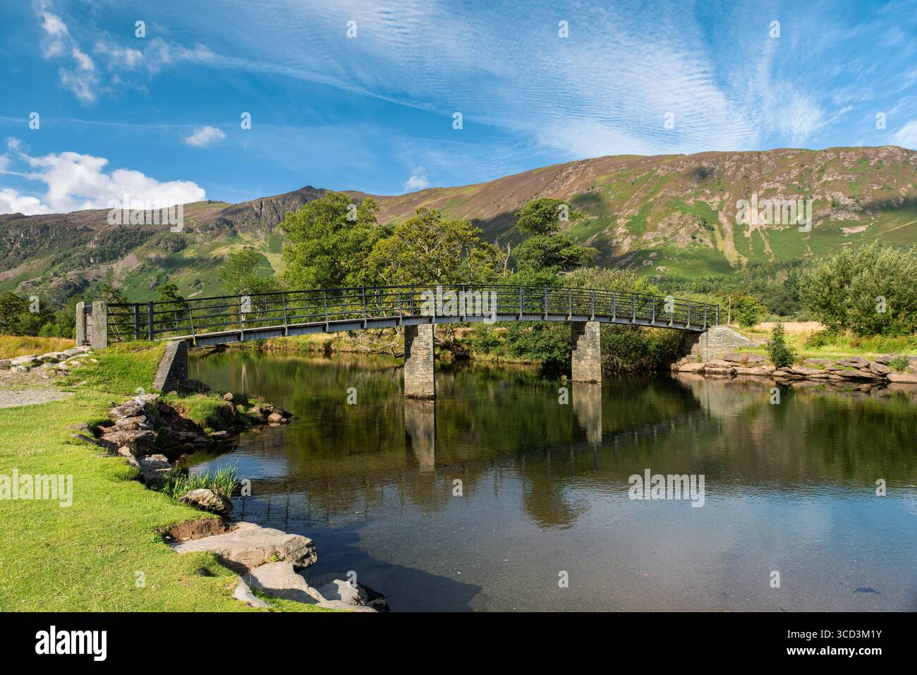 River Derwent Foot Bridge, Borrowdale, Lake District Stock Photo - Alamy
