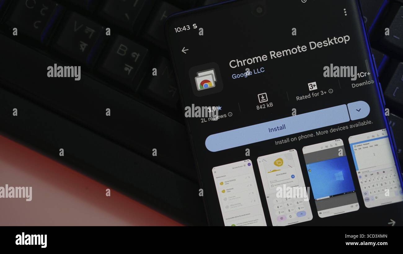 Phone chrome remote desktop hi-res stock photography and images - Alamy