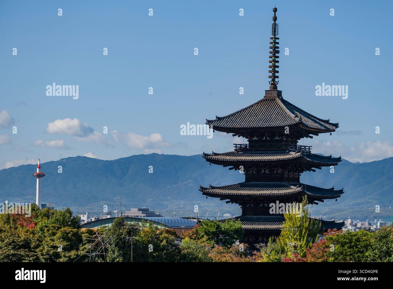 Hōkan-ji Temple 5-story pagoda Buddhist temple, Masuyachō, Higashiyama ...
