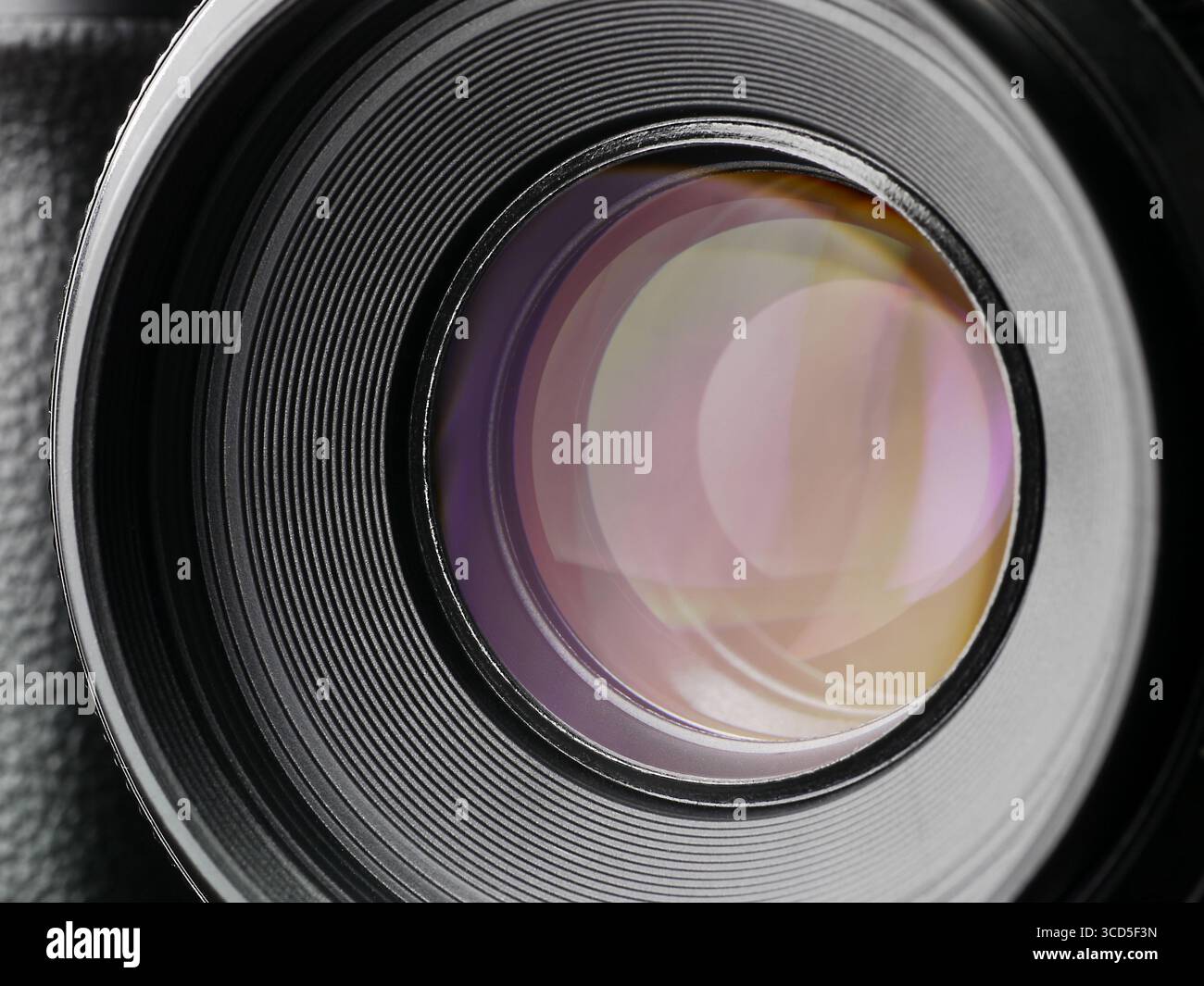 camera lens, view in a lens Stock Photo - Alamy