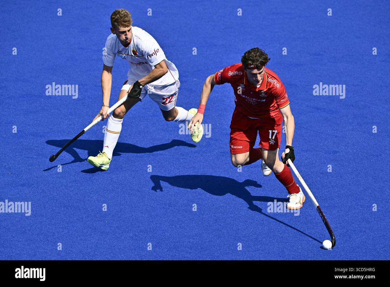 Belgium's Victor Foubert and Spanish Marc Recasens pictured in action ...