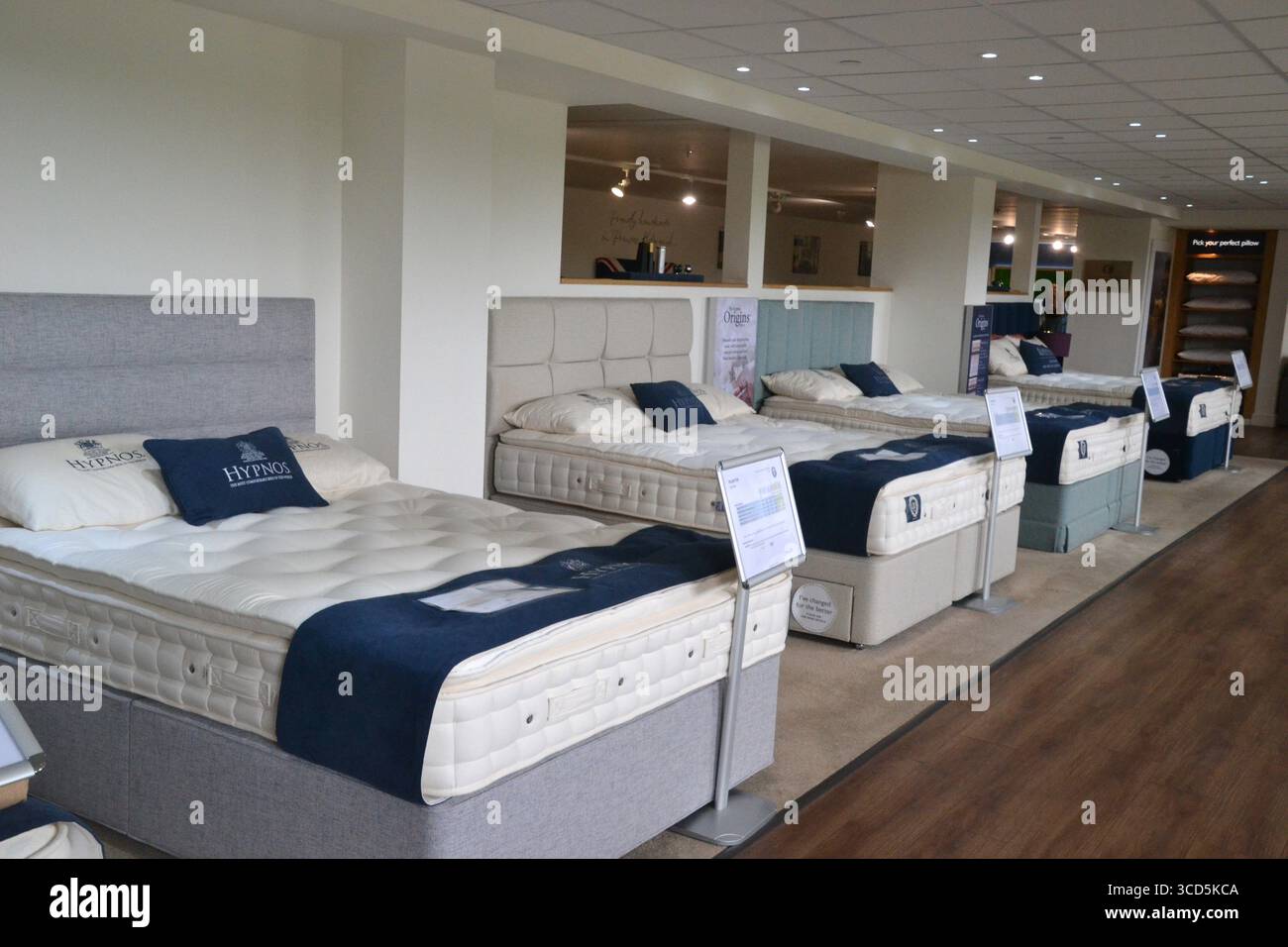 Hypnos factory tour hi-res stock photography and images - Alamy