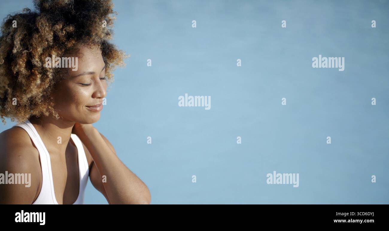Slow motion woman swimming in hi-res stock photography and images - Alamy