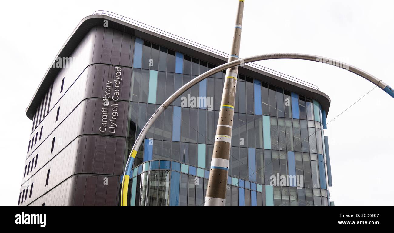 Cardiff uk august 2025 modern hi-res stock photography and images - Alamy