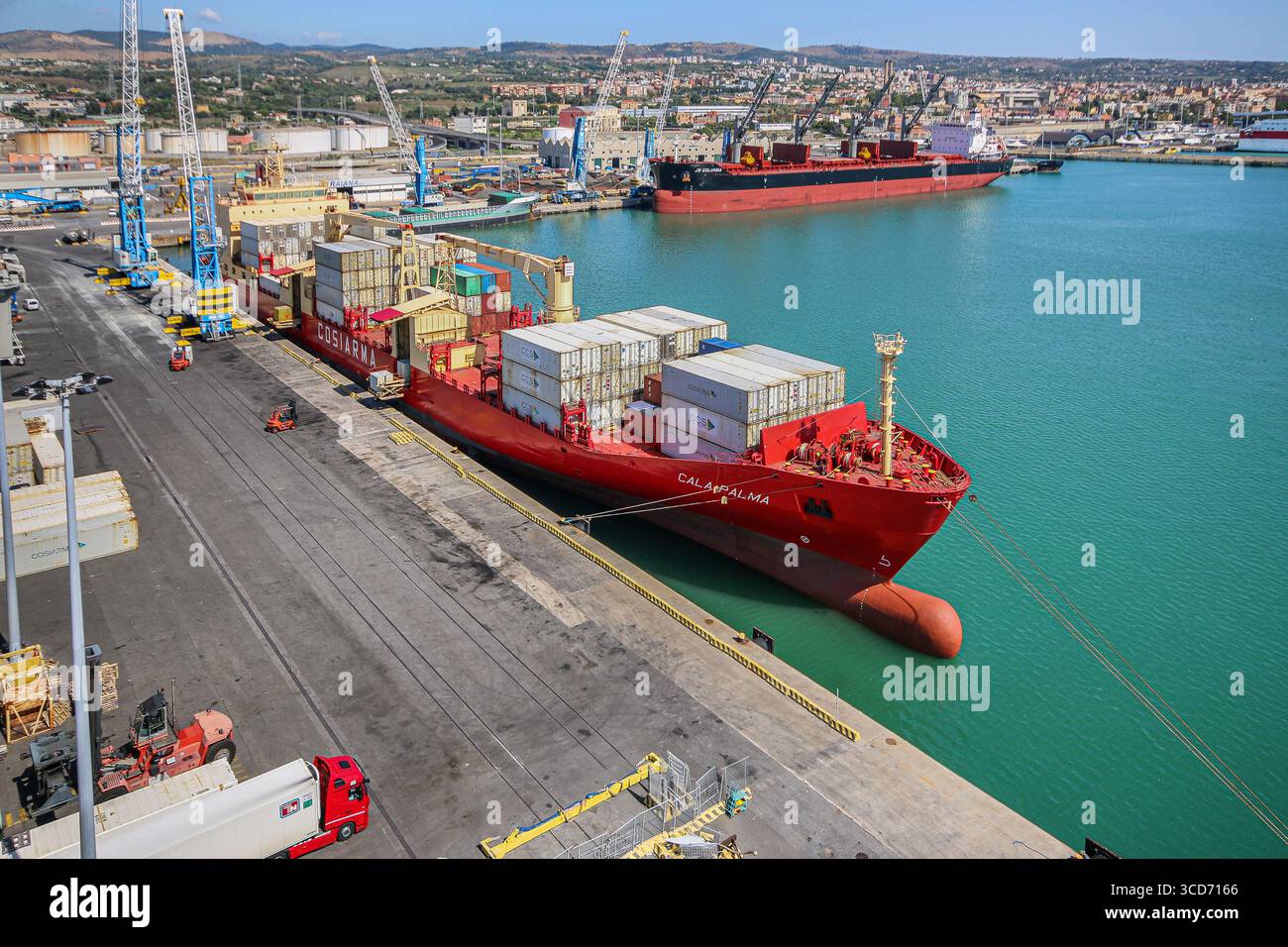 Js columbia vessel hi-res stock photography and images - Alamy