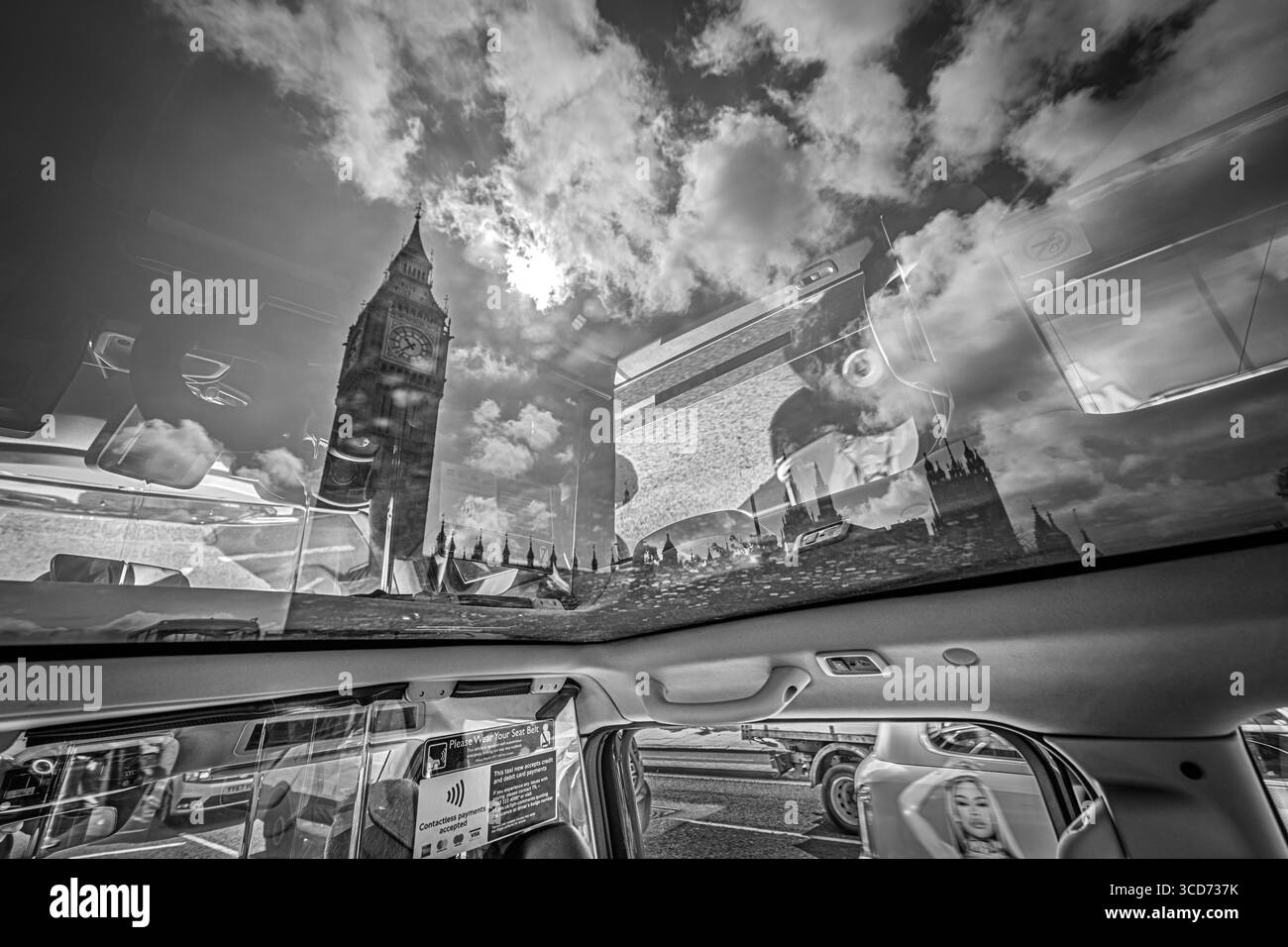 Cab british uk Black and White Stock Photos & Images - Alamy