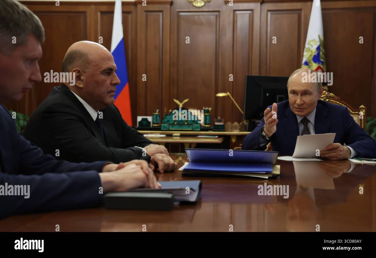 Mikhail mishustin putin hi-res stock photography and images - Alamy