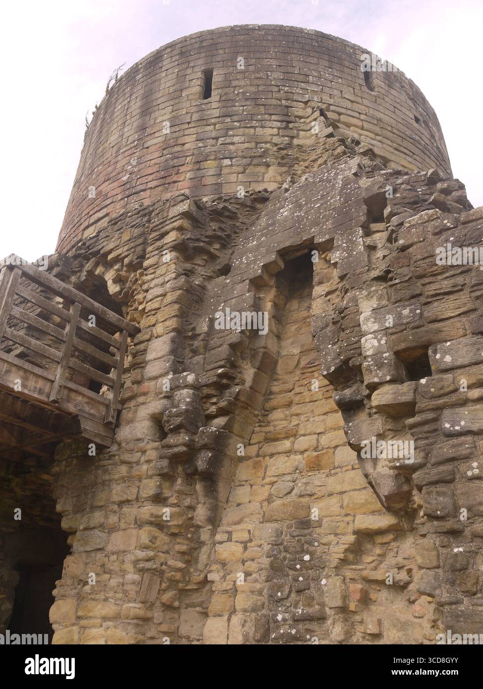 The Round Tower of Barnard Castle rises up behind the remains of the ...