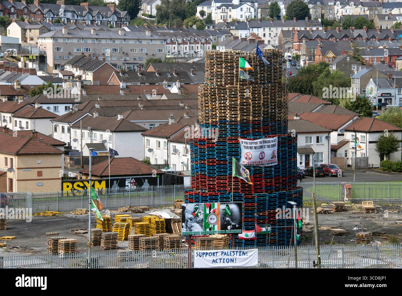Controversial Bonfire in Derry's bogside under construction, with ...