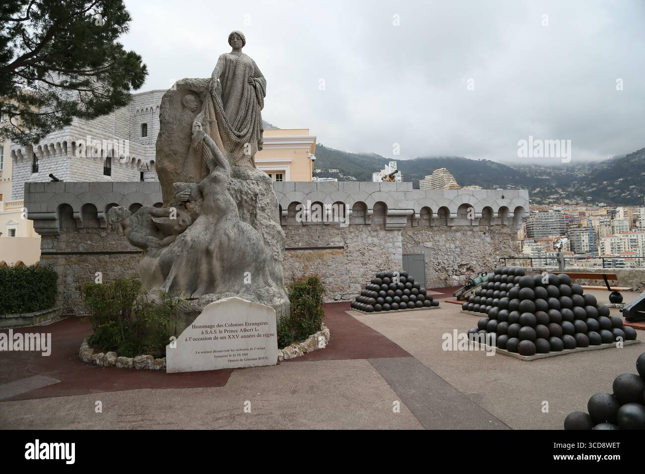 A statue of Prince Albert I at the Prince's Palace of Monaco Stock ...