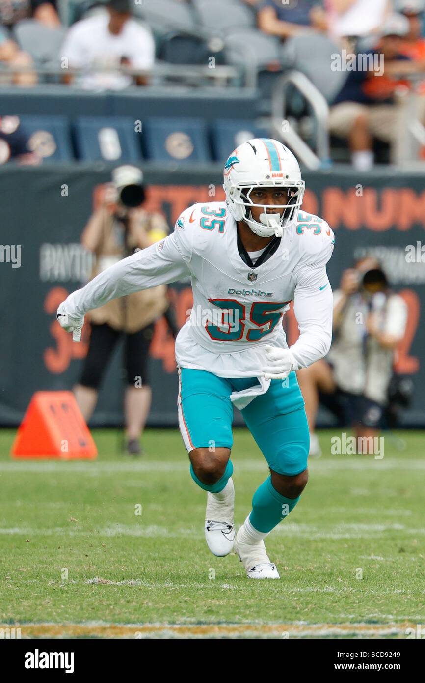 Miami Dolphins safety John Saunders Jr. (35) runs on the field during ...