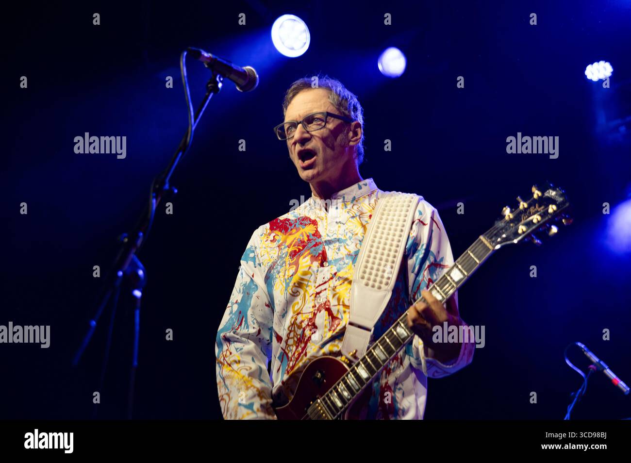 London, United Kingdom. 12th August 2025. Jason Shapiro on stage with ...