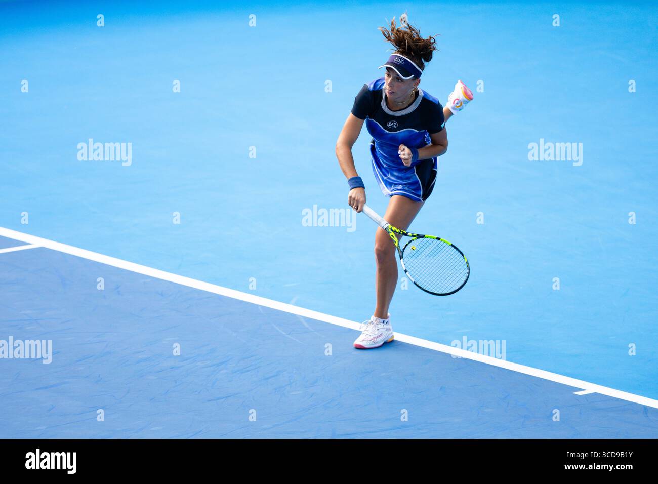 Lucia bronzetti hi-res stock photography and images - Alamy