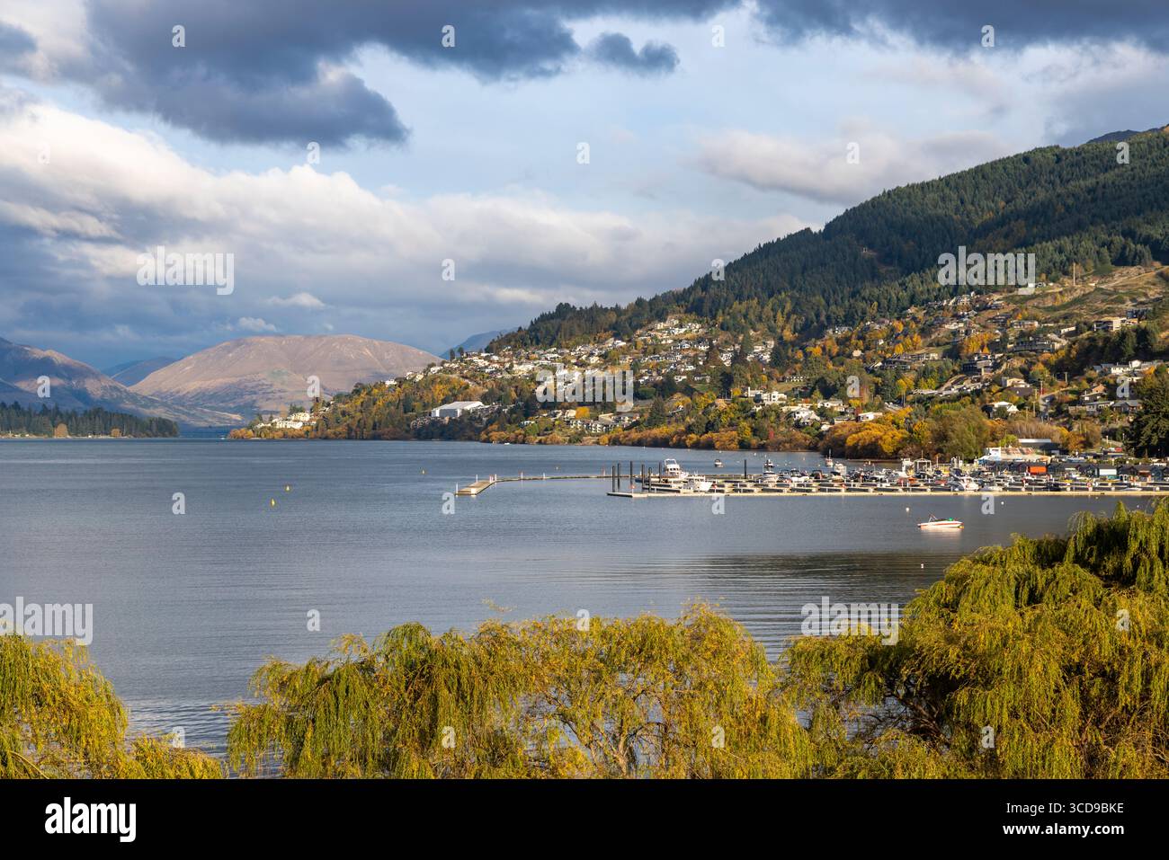 Lake Wakatipu,Queenstown, Otago, New Zealand, view of the lake and ...