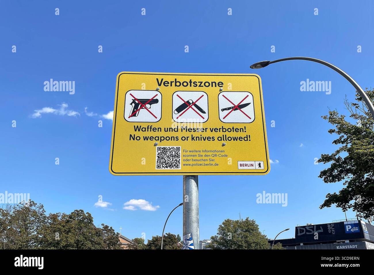 Berlin, Berkin, Deutschland, 09.08.2025: Wedding: Waffenverbotszone am ...