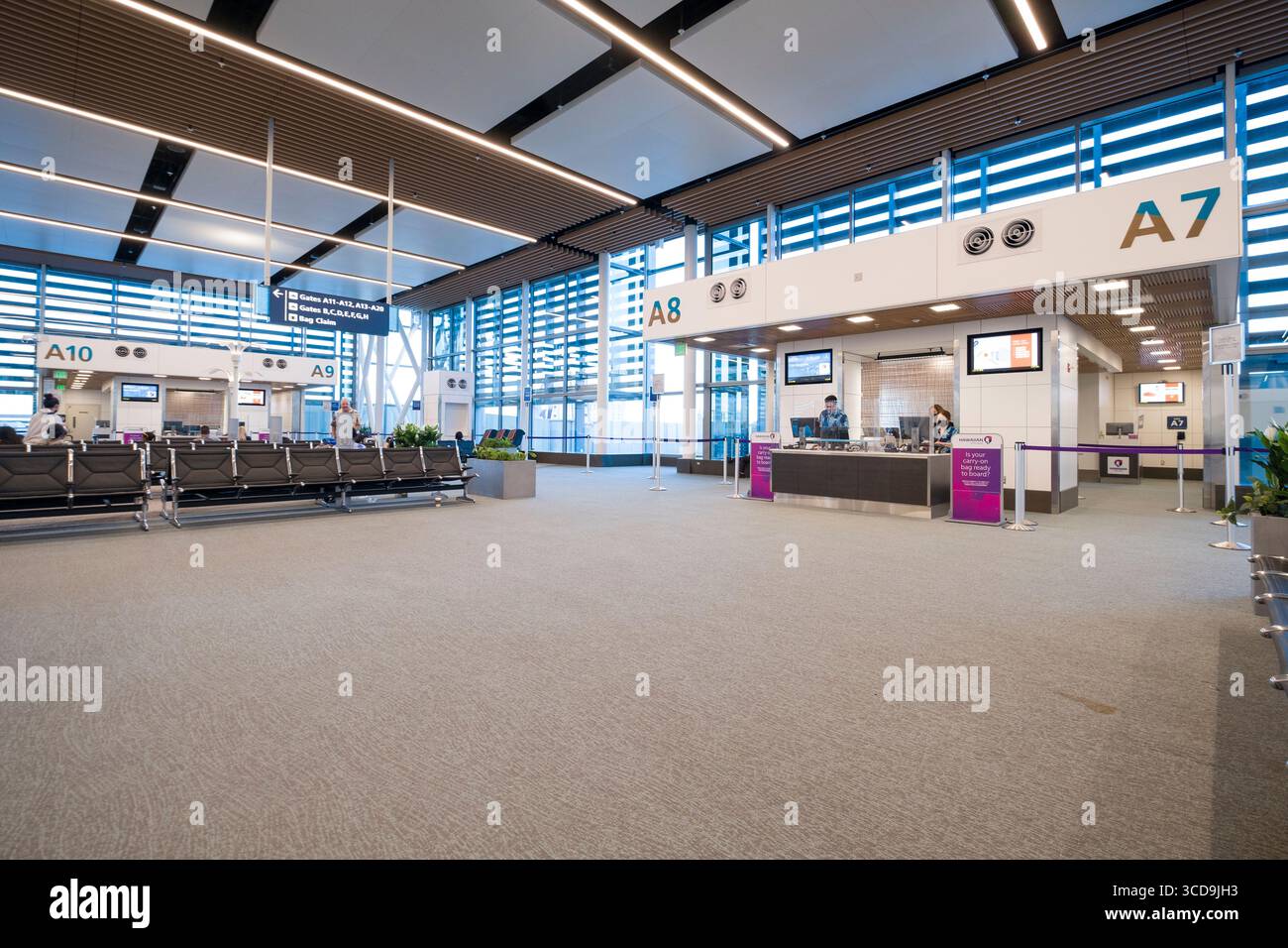 Passenger waiting lounge in Terminal 1 at the Daniel K. Inouye ...