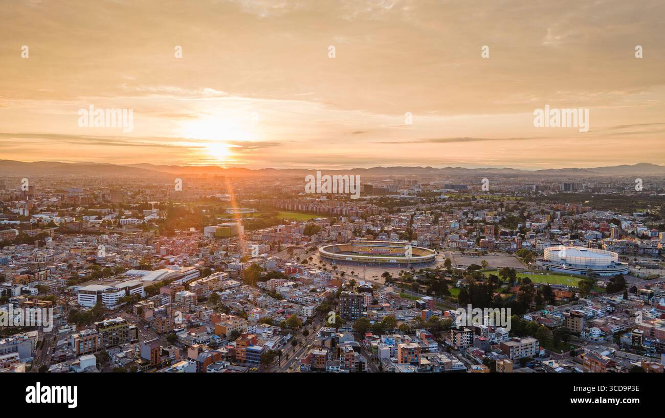 Colombia sunset hi-res stock photography and images - Alamy