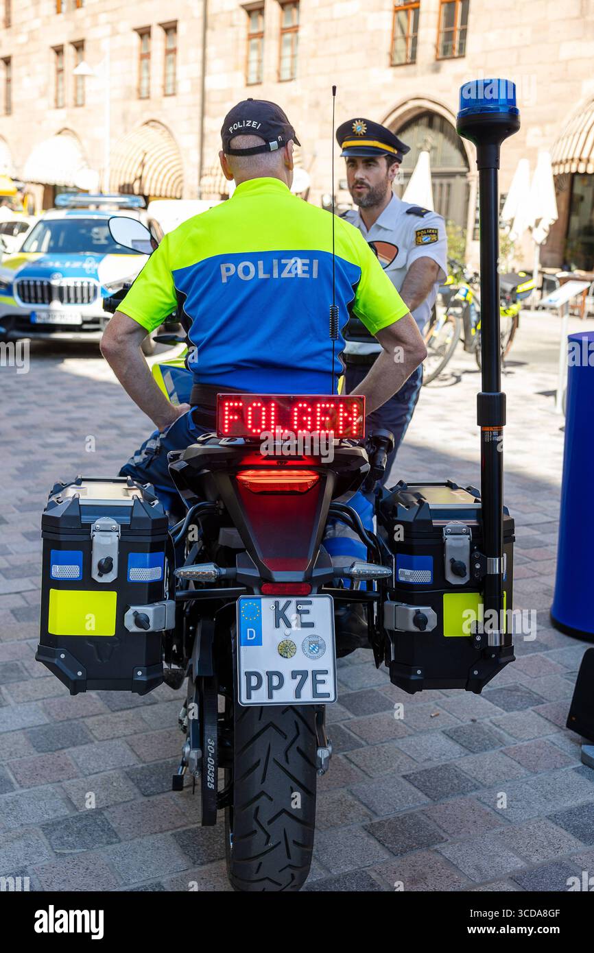 Polizei uniform motorrad hi-res stock photography and images - Alamy