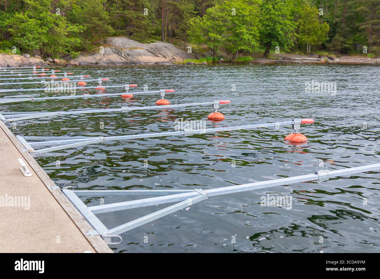 Finger pontoon hi-res stock photography and images - Alamy