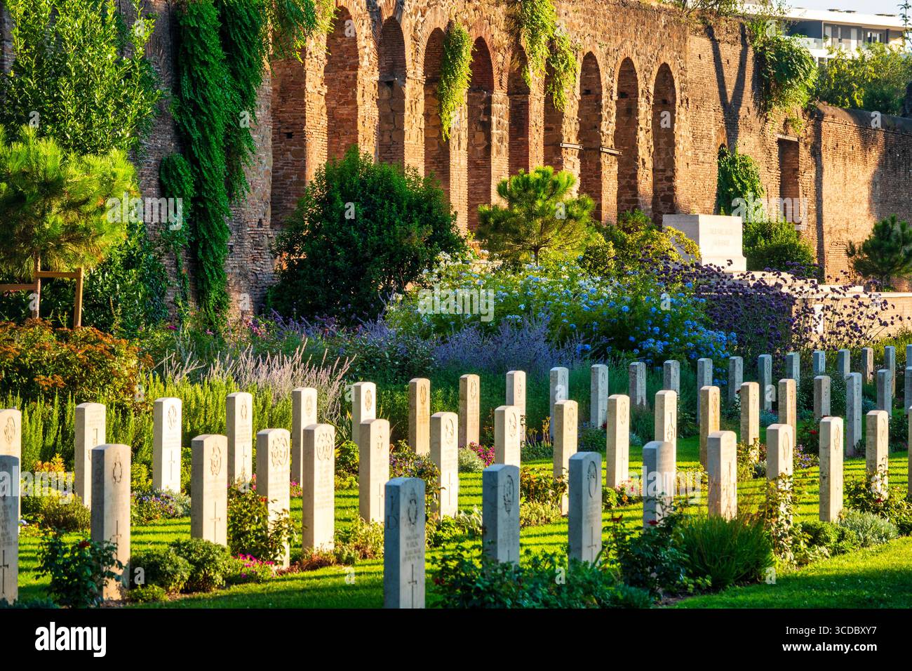 Gallipoli style layout hi-res stock photography and images - Alamy