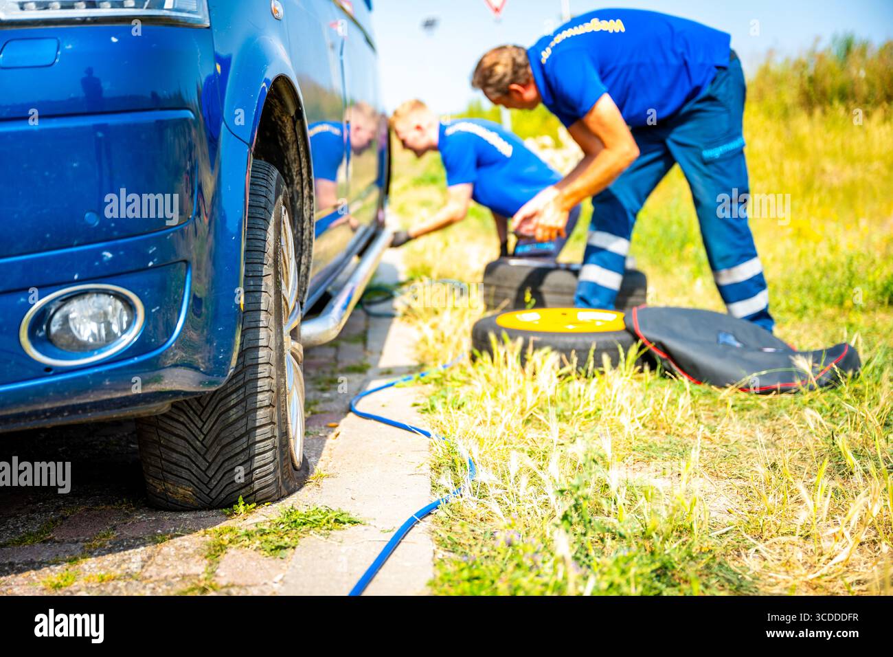 THE HAGUE - Roadside Assistance at a breakdown. Roadside Assistance is ...