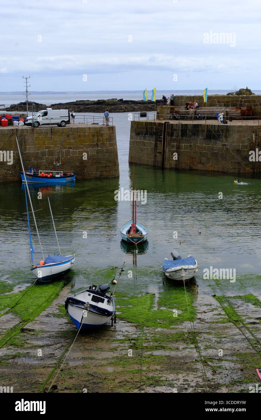 08 AUG 2025 - Cornwall, England, UK - The scenic old harbour and town ...