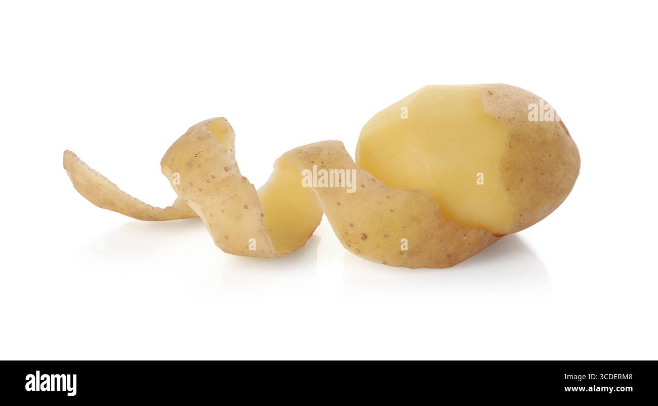 Raw potato with peel isolated on white Stock Photo - Alamy
