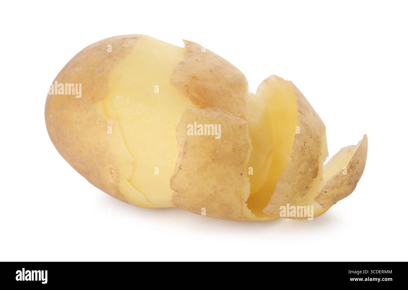 Raw potato with peel isolated on white Stock Photo - Alamy